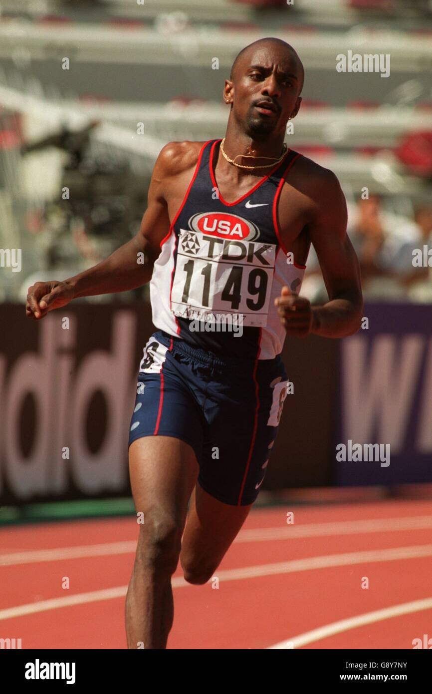 Mark everett hi-res stock photography and images - Alamy