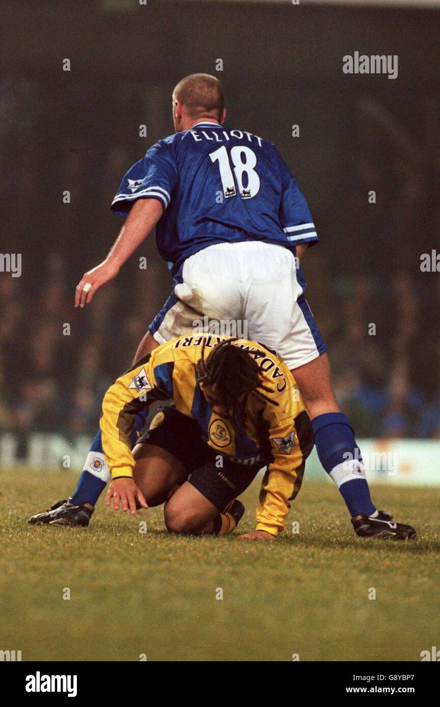 Leicester citys matt elliott on top of danny cadamarteri hi-res stock ...