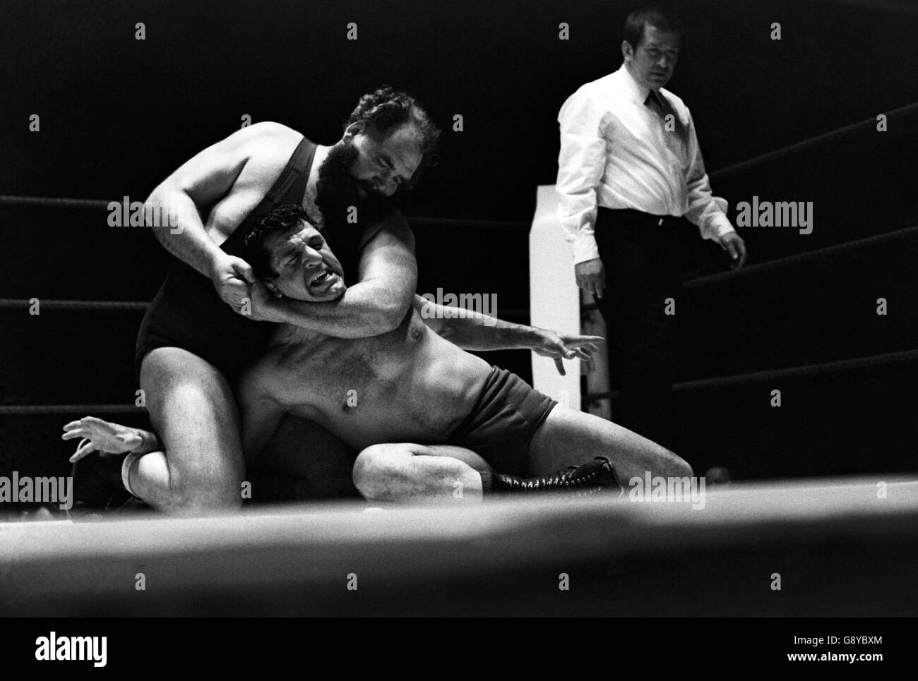 Wrestling ring Black and White Stock Photos & Images - Alamy