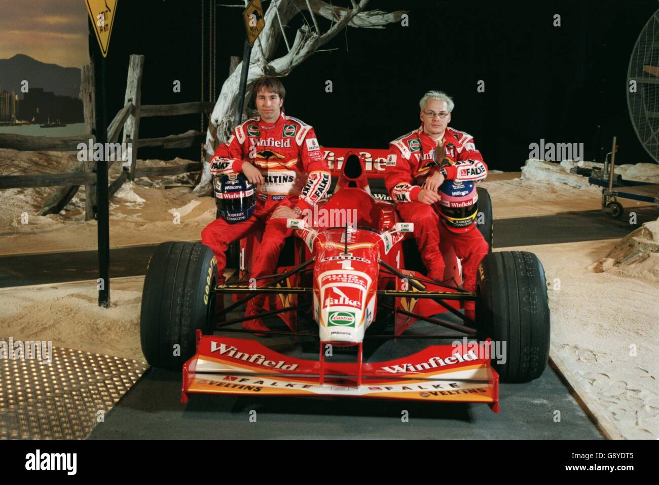 Williams Formula One team reveal their new colours for the 1998 World ...