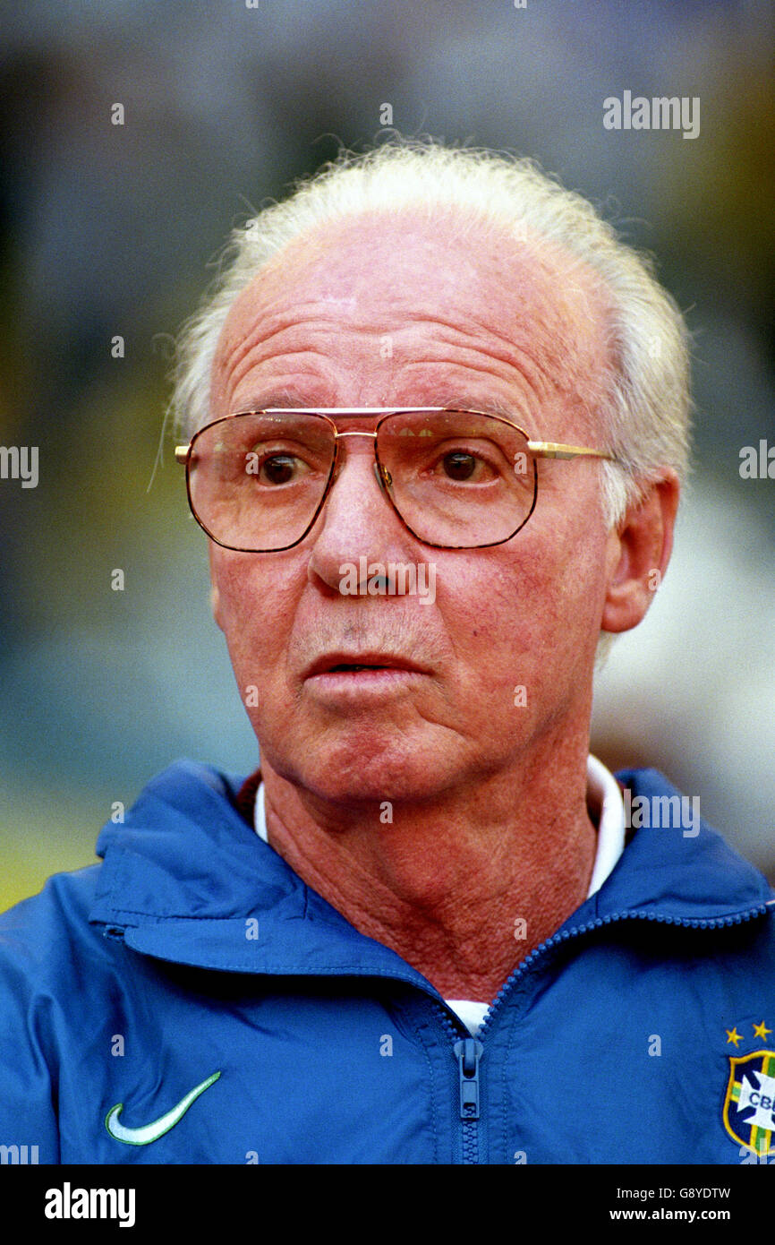 Mario zagallo brazil hi-res stock photography and images - Alamy