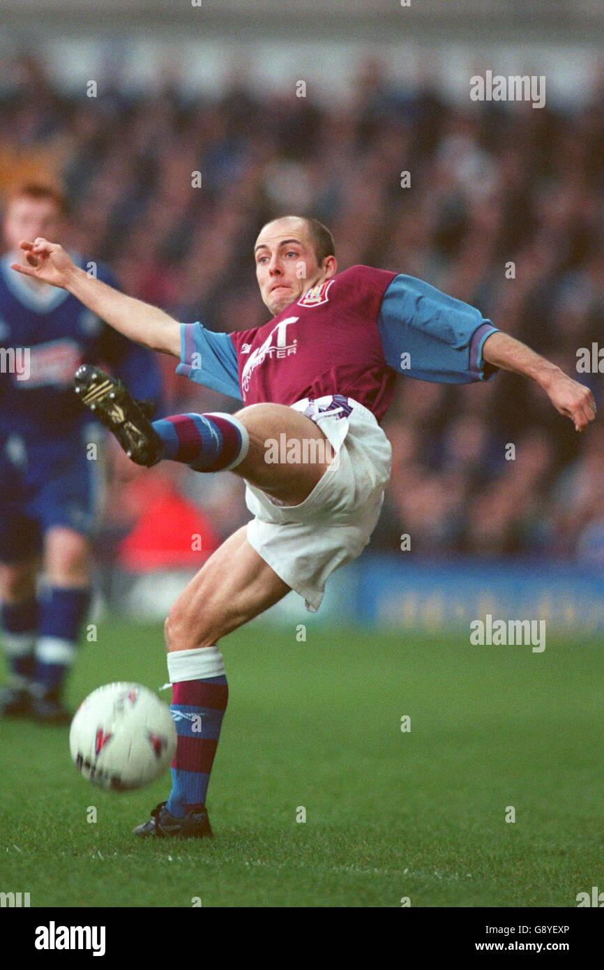 Leicester and alan wright hi-res stock photography and images - Alamy