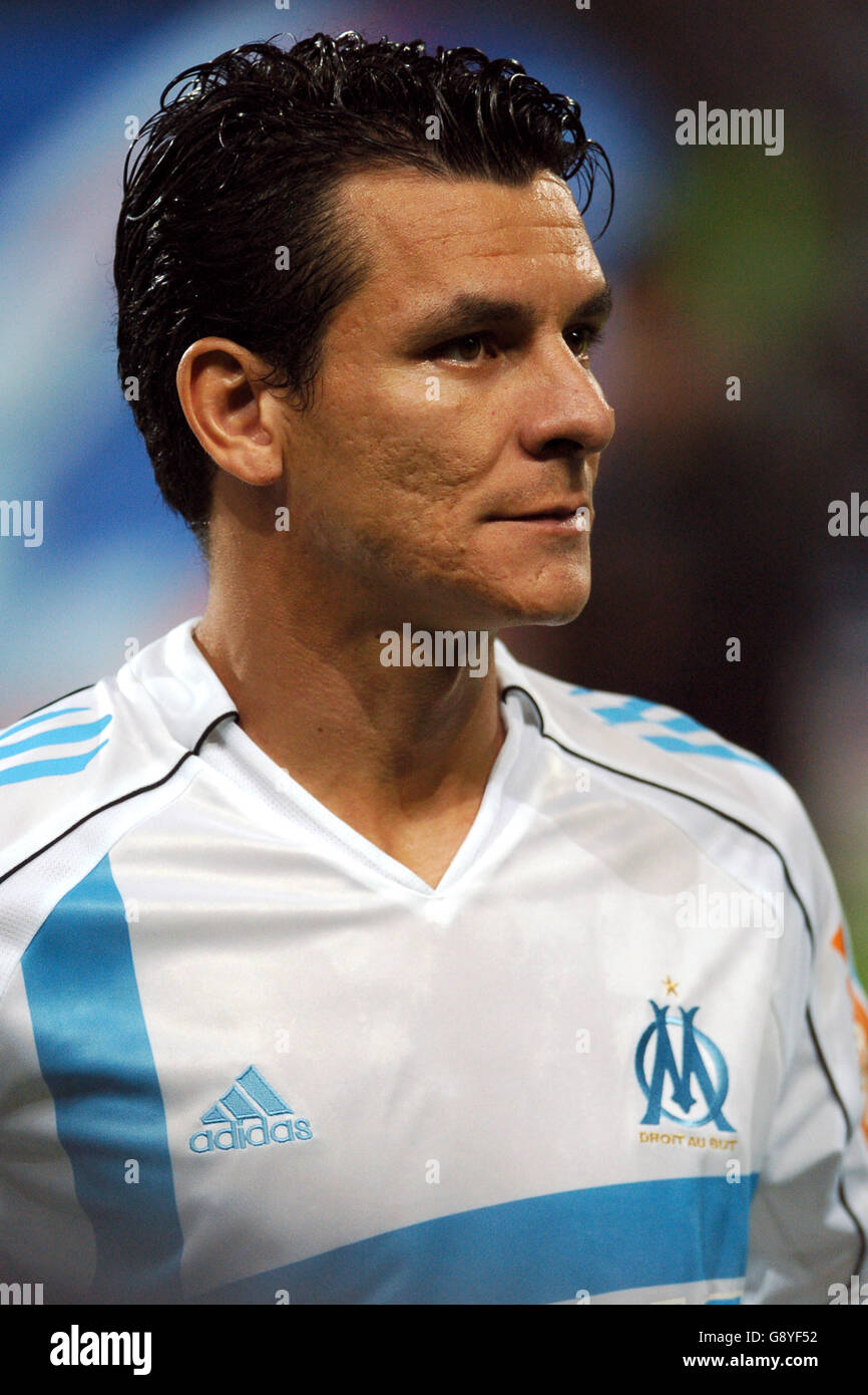 Soccer - French Premiere Division - Olympique Marseille v Paris Saint ...