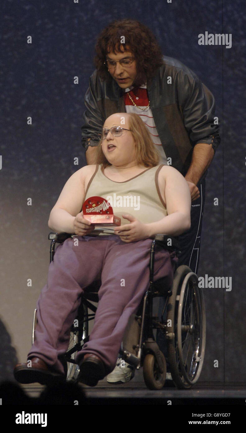 Lou and andy little britain hi-res stock photography and images - Alamy