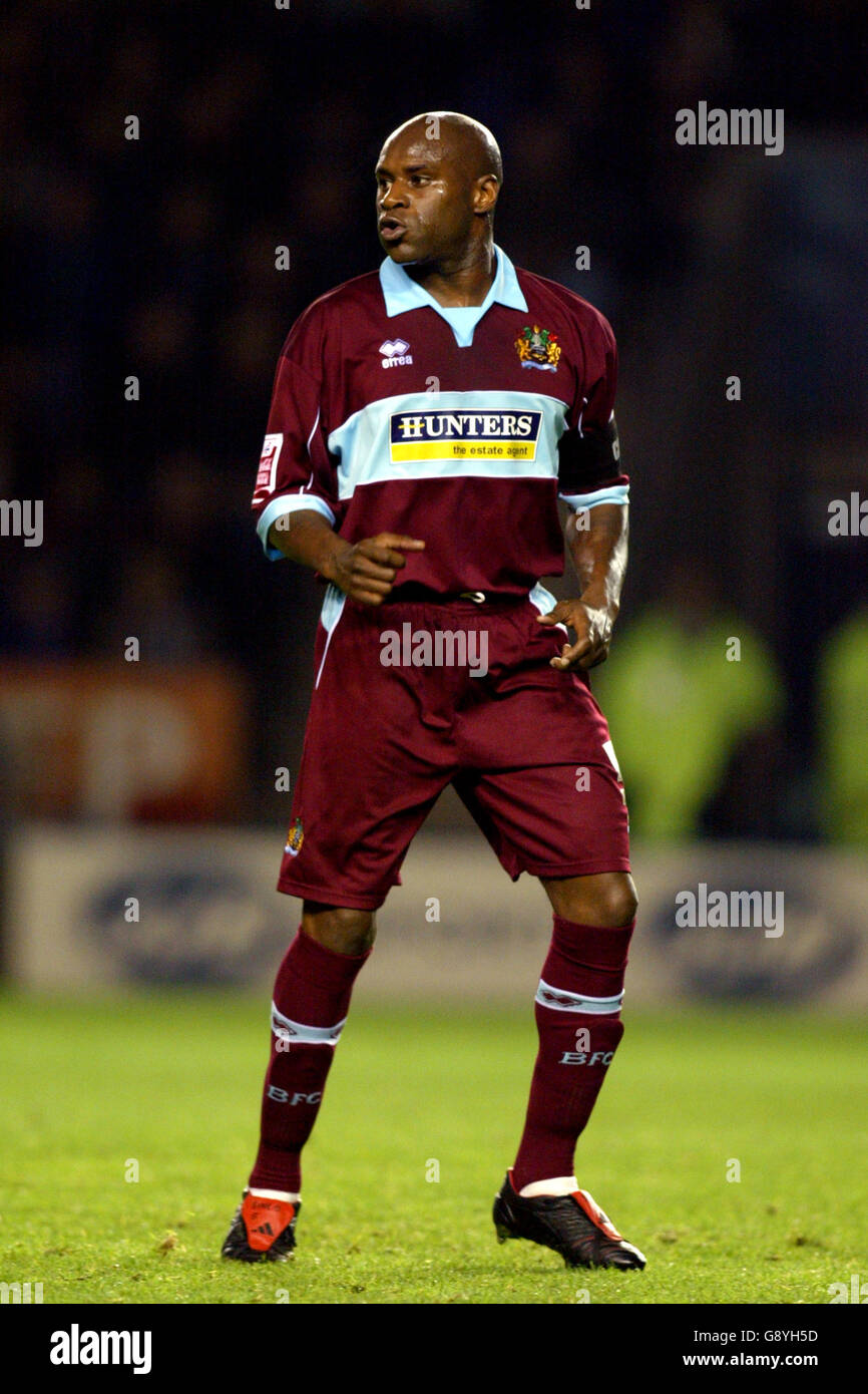 Football frank sinclair hi-res stock photography and images - Alamy