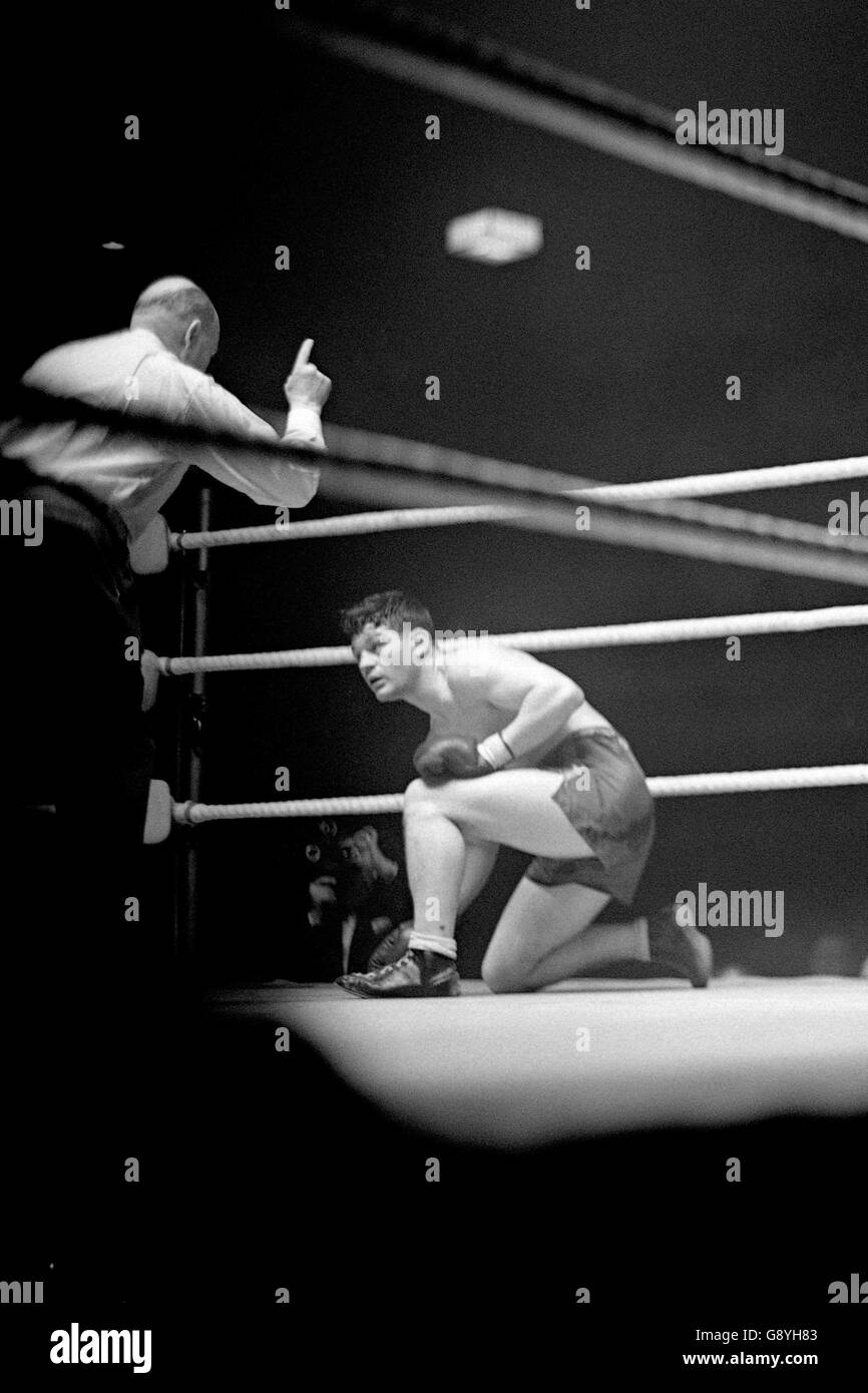 Take the fight Black and White Stock Photos & Images - Alamy