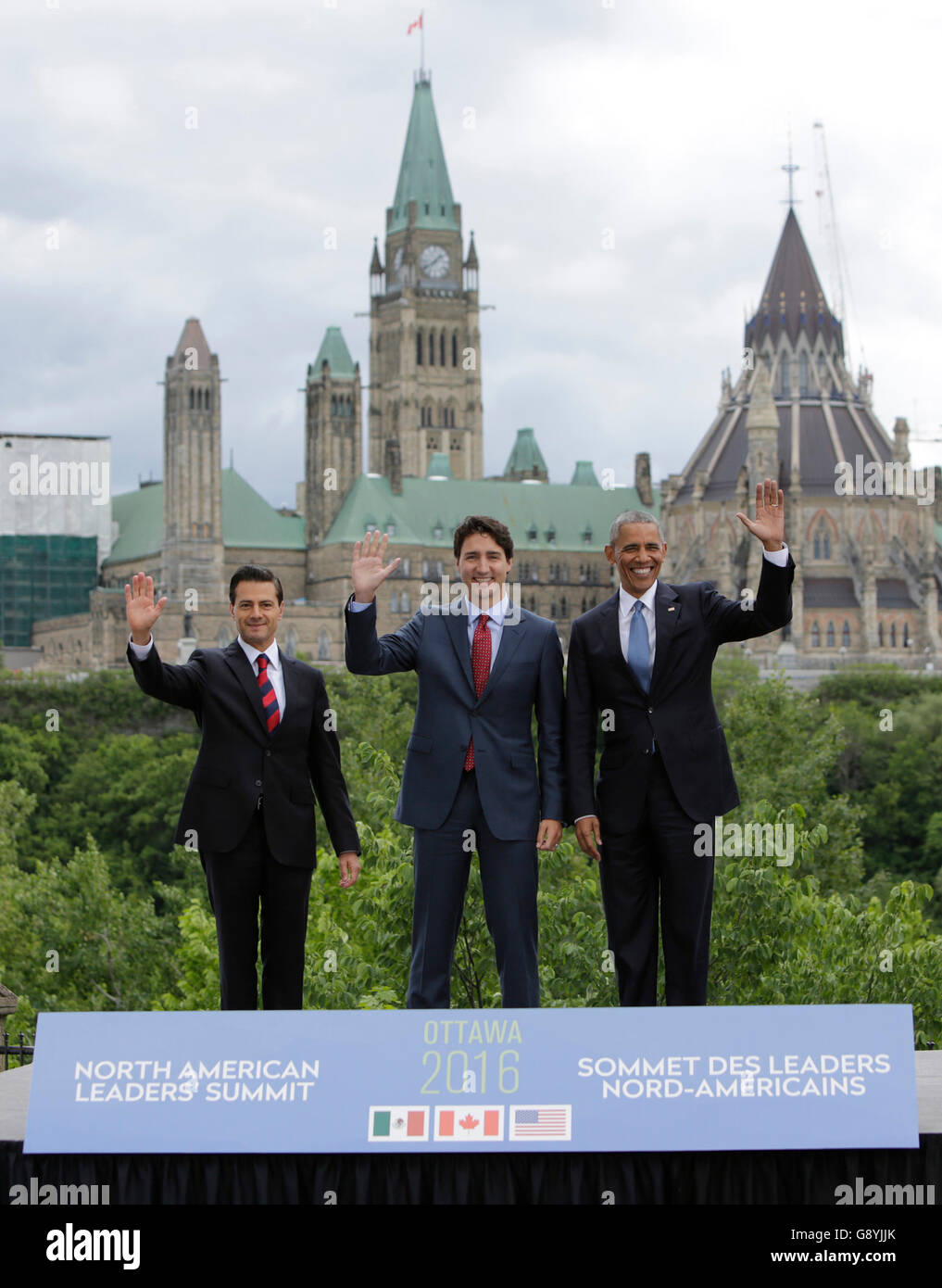 Ottawa, Canada. 29th June, 2016.(L-R) Mexican President Enrique Pena ...