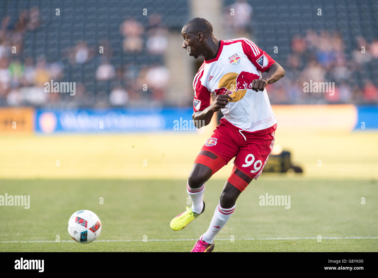 Bradley wright phillips bulls hi-res stock photography and images - Alamy