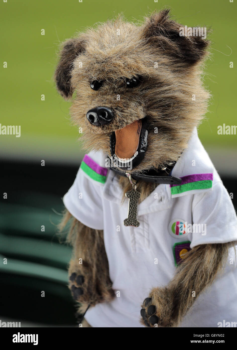 Hacker the dog cbbc hi-res stock photography and images - Alamy