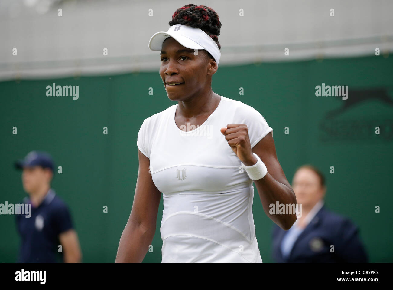 Venus williams wimbledon win hi-res stock photography and images - Alamy