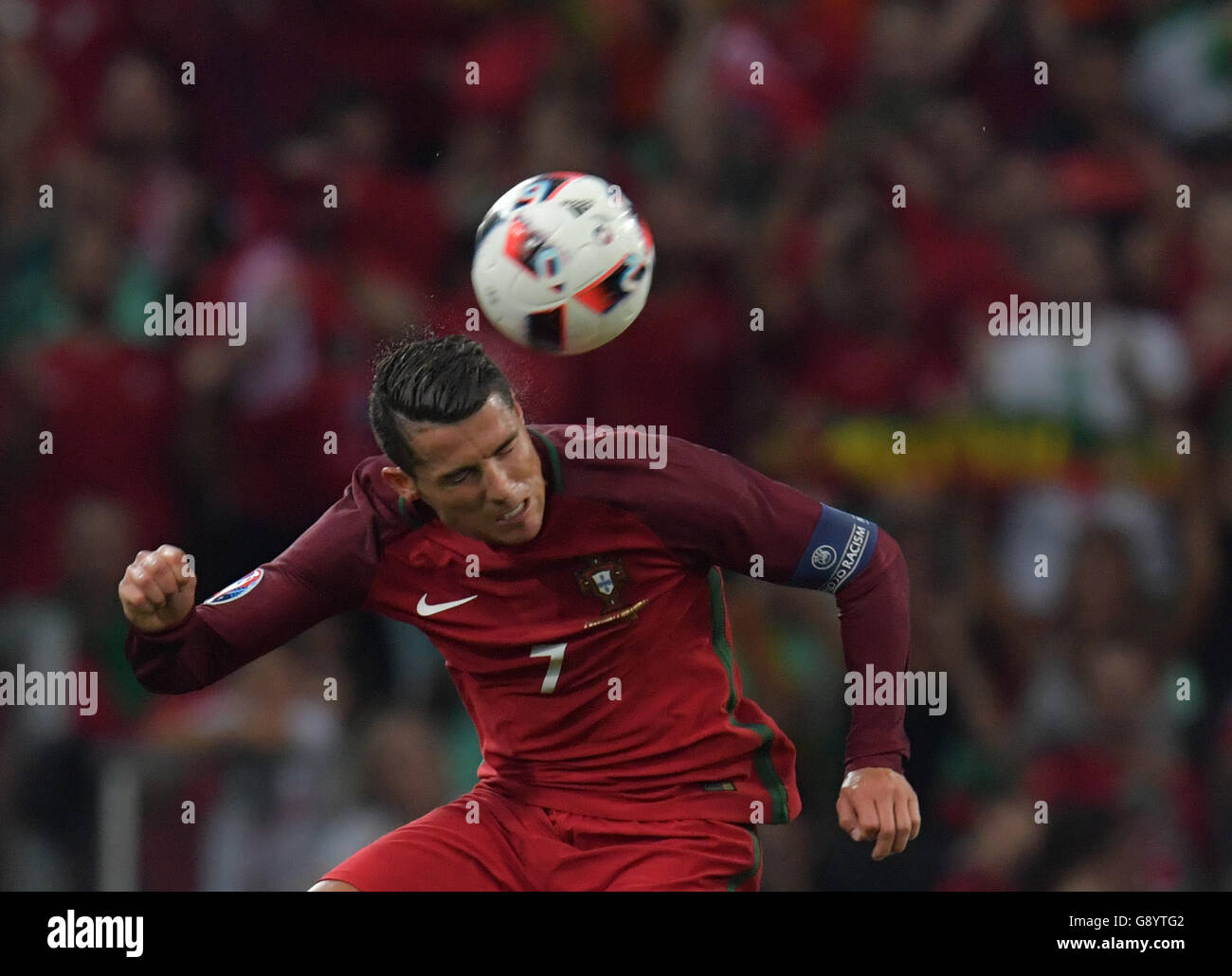 Ronaldo portugal 2016 hi-res stock photography and images - Alamy