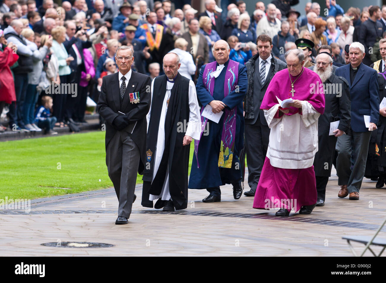 News memorial remembrance ireland hi-res stock photography and images ...