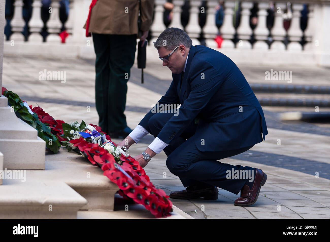 Cenotaph, Belfast, UK. 1st July, 2016. Gavin Robinson MP laying a ...