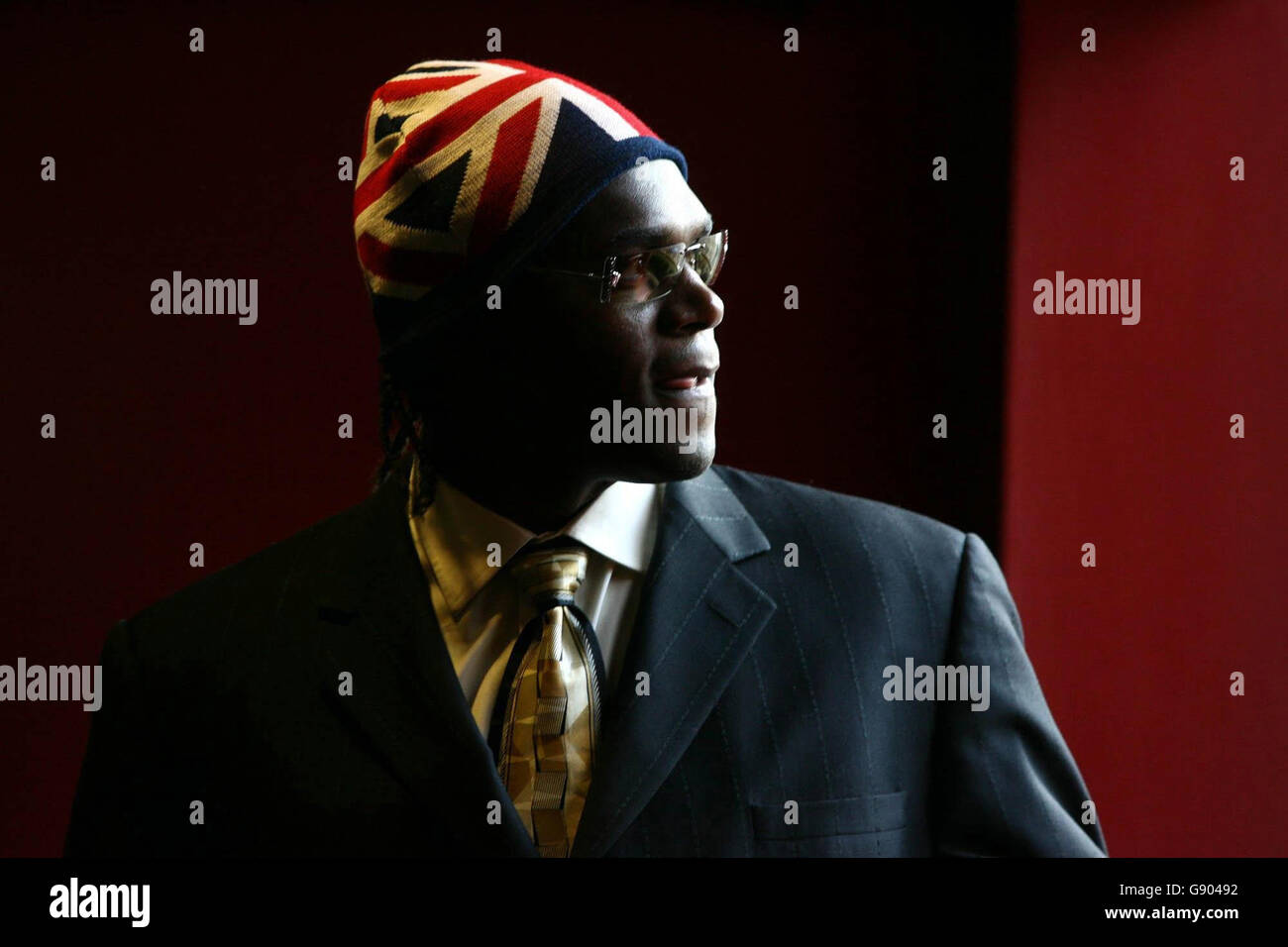 Top half bandana union jack cpbritflagsjack hi-res stock photography ...