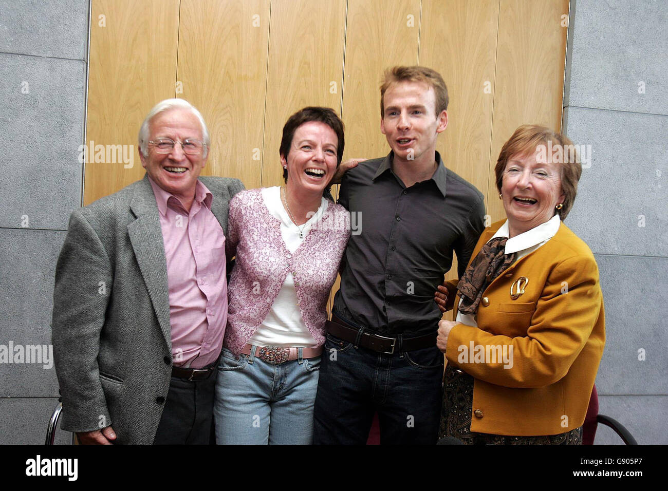 Rory carroll second right pictured with his father joe left hi-res ...