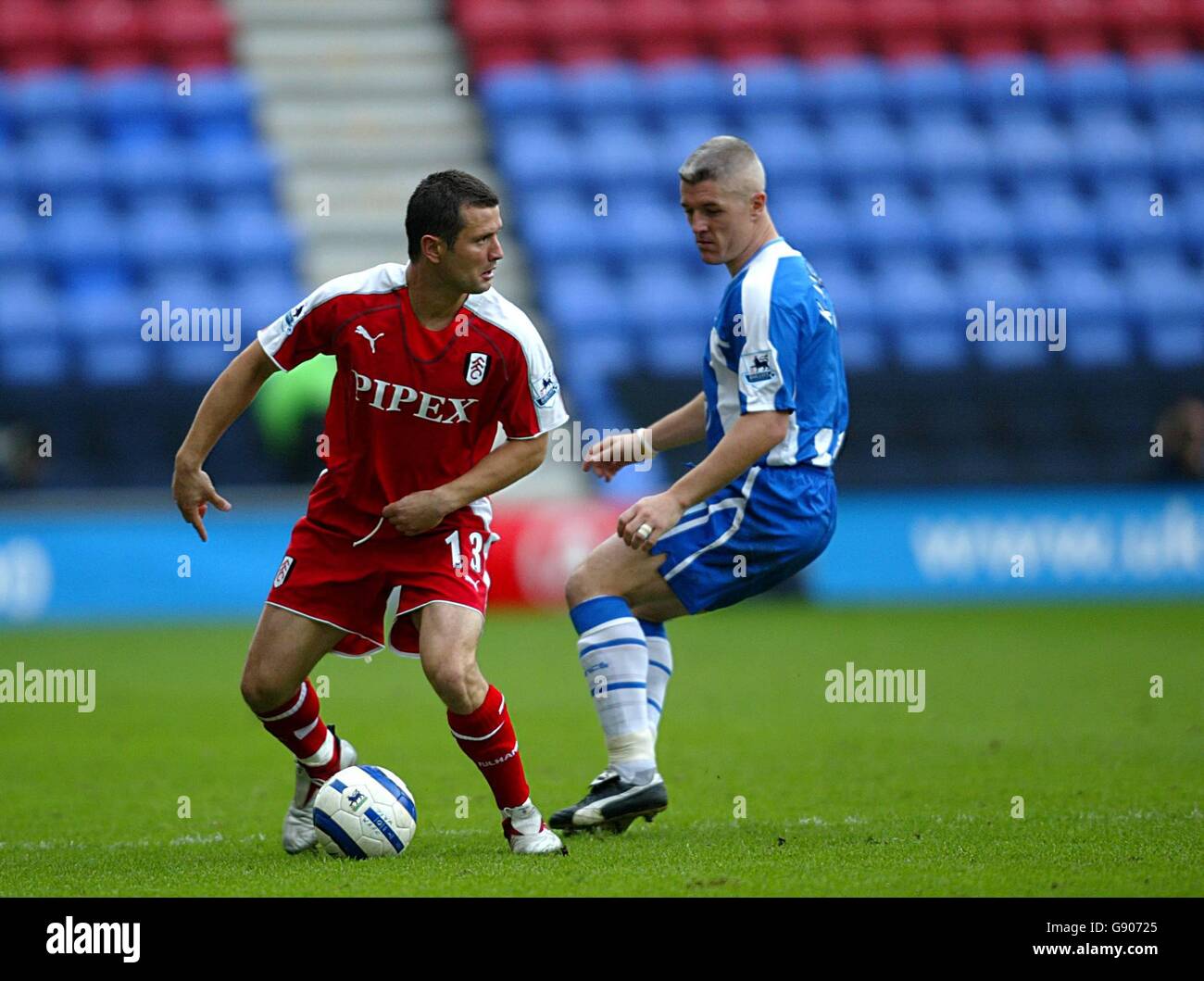 Fulhams tomasz radzinski hi-res stock photography and images - Alamy