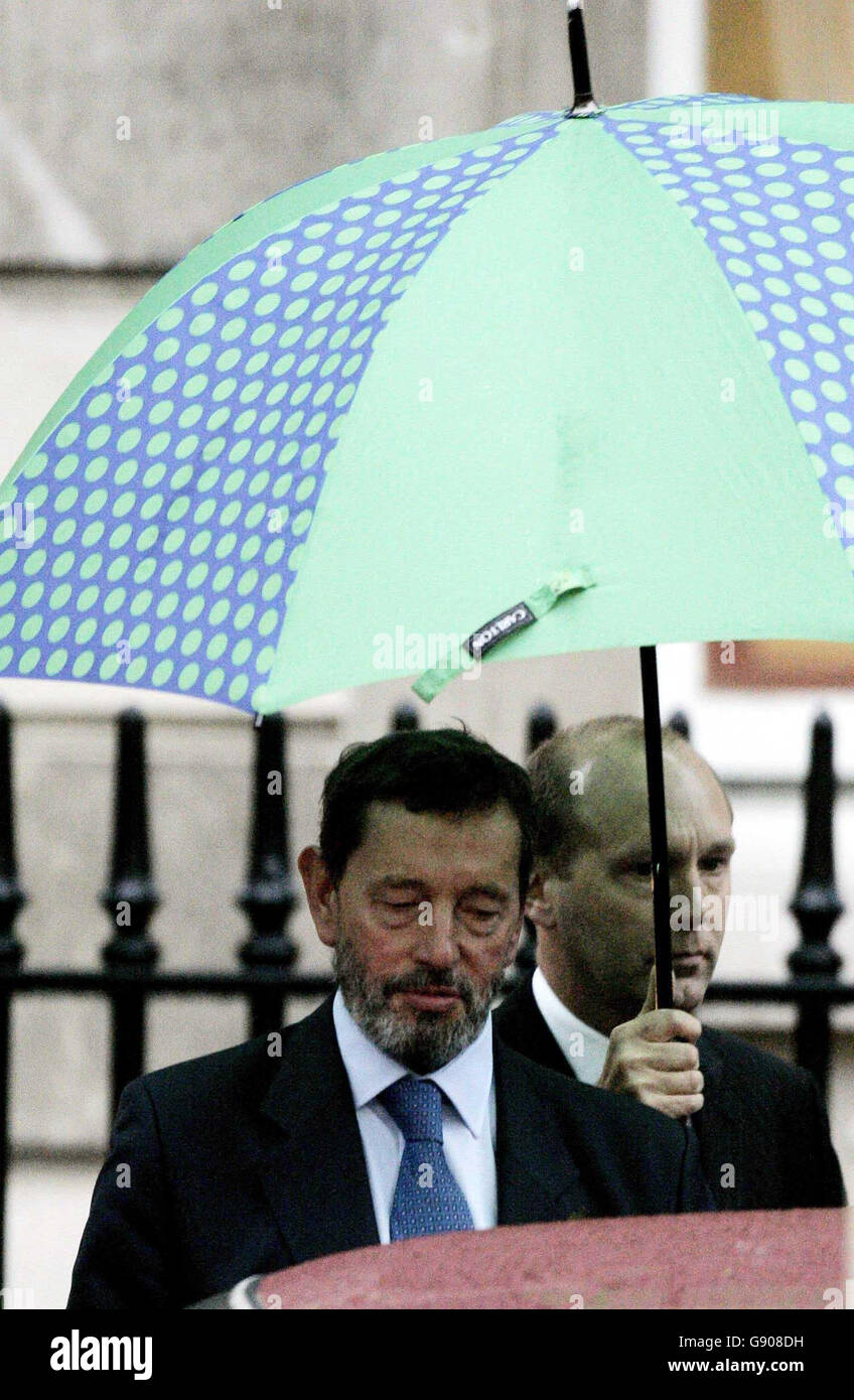 David blunkett leaves work hi-res stock photography and images - Alamy