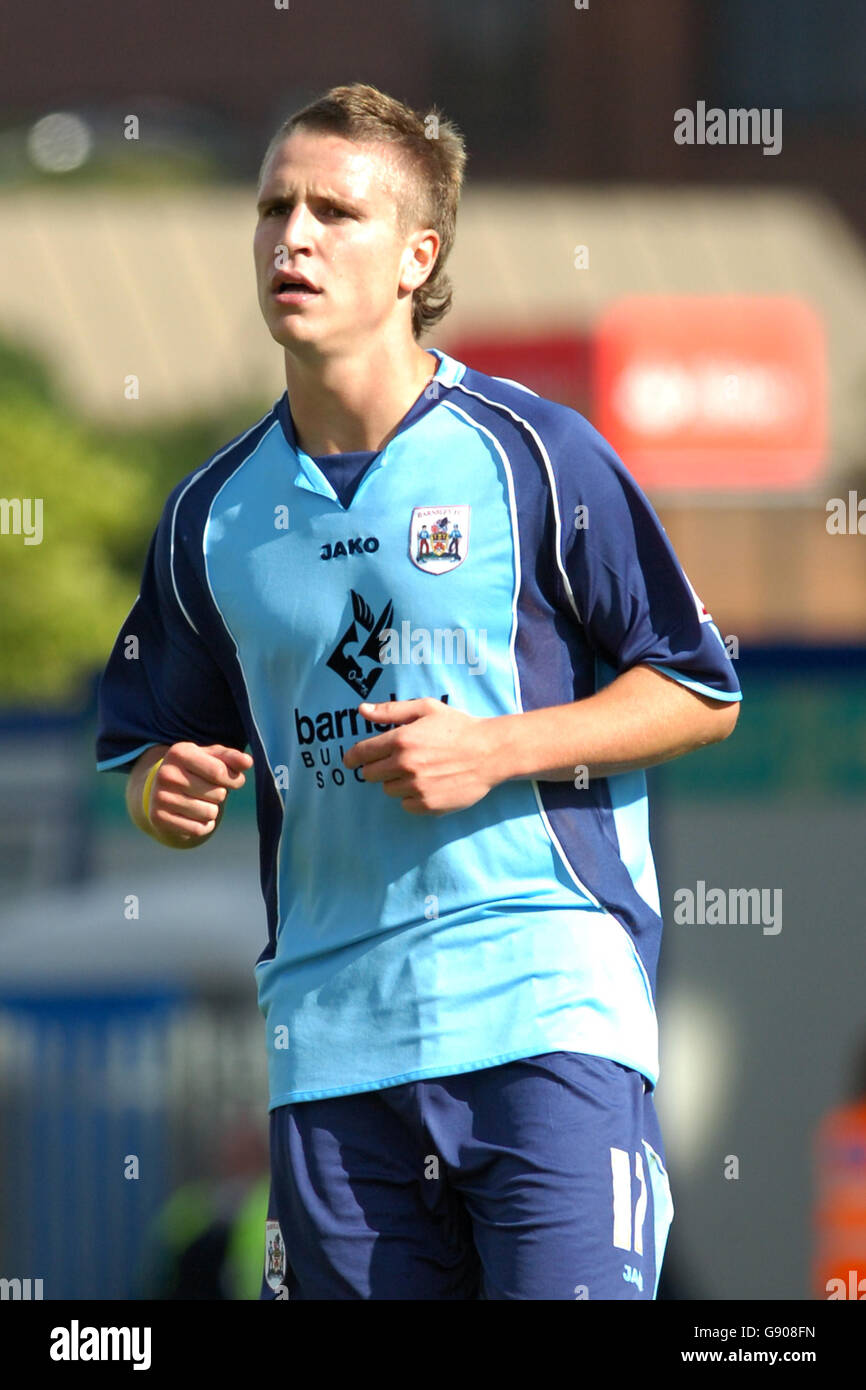 Milton keynes dons v barnsley hi-res stock photography and images - Alamy