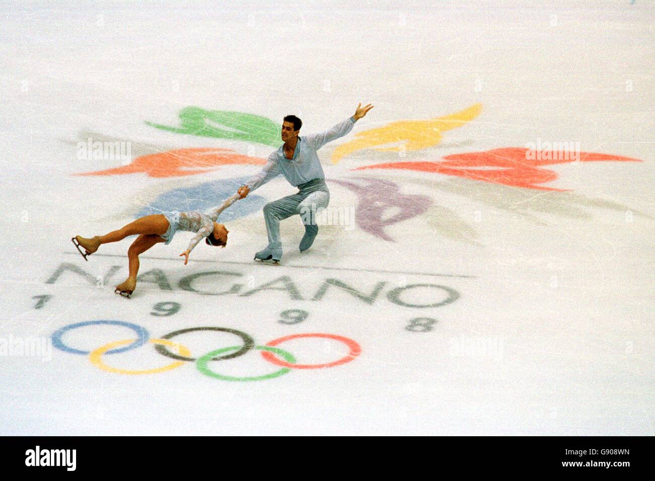 Mandy Wotzel (L) and Ingo Steuer (R) compete for Germany in the Pairs ...