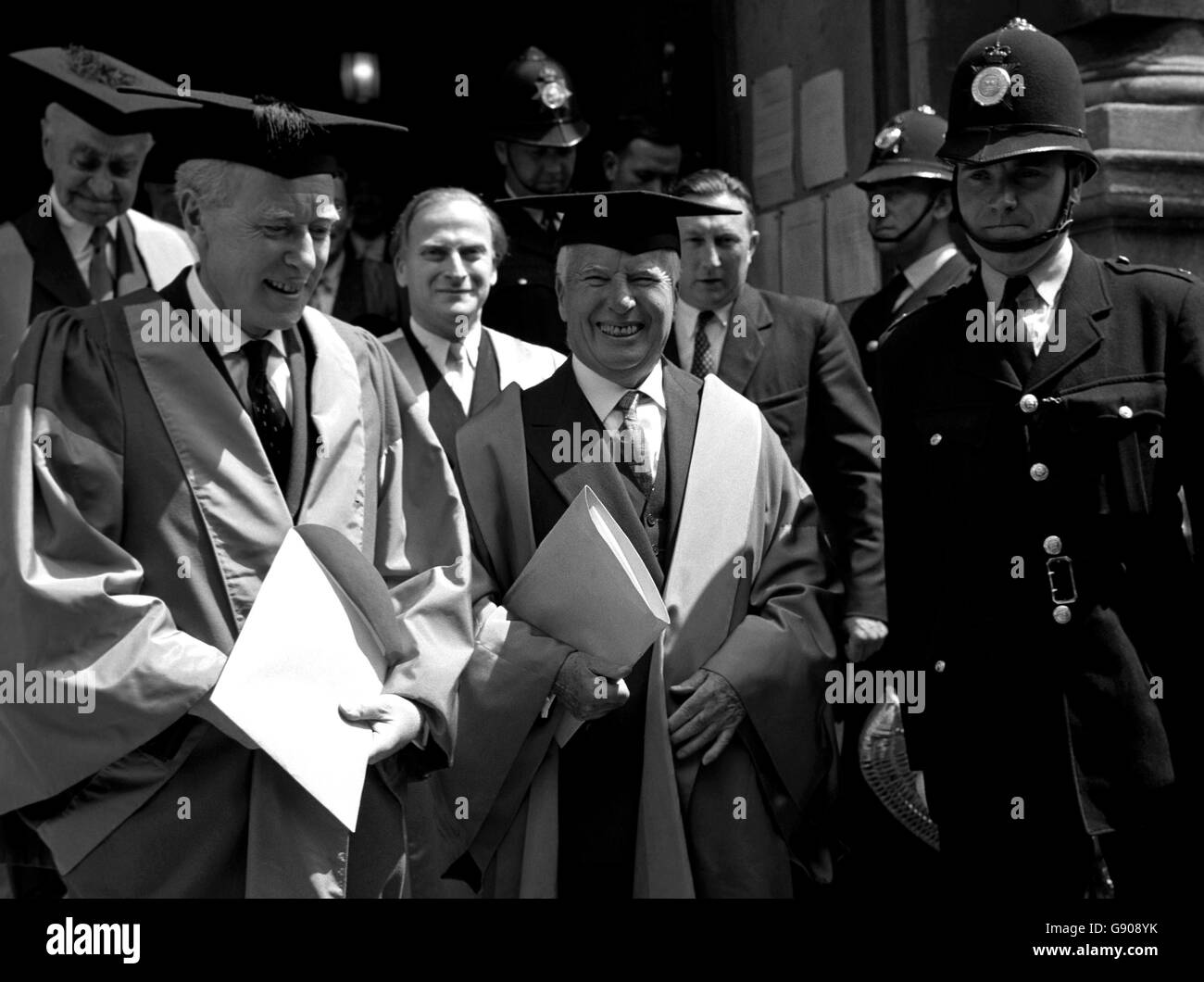 Charlie Chaplin receives an honorary Doctor of Letters - Oxford ...