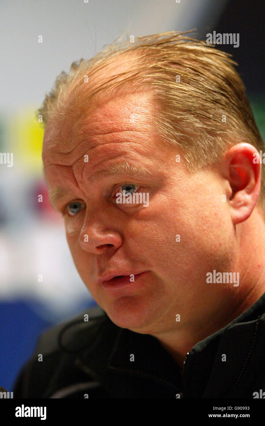 Rosenborg head coach hi-res stock photography and images - Alamy