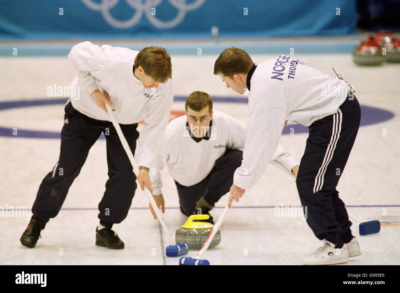 Curling - Winter Olympics - Nagano 1998 Stock Photo - Alamy