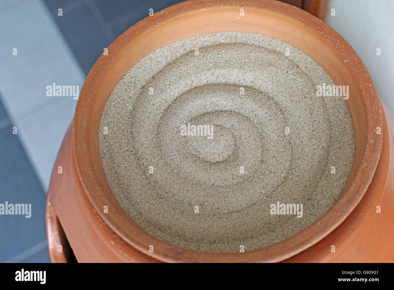 Ashtray with sand hi-res stock photography and images - Alamy