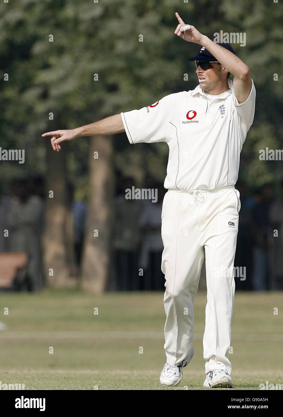 England tour of pakistan 2005 hi-res stock photography and images - Alamy