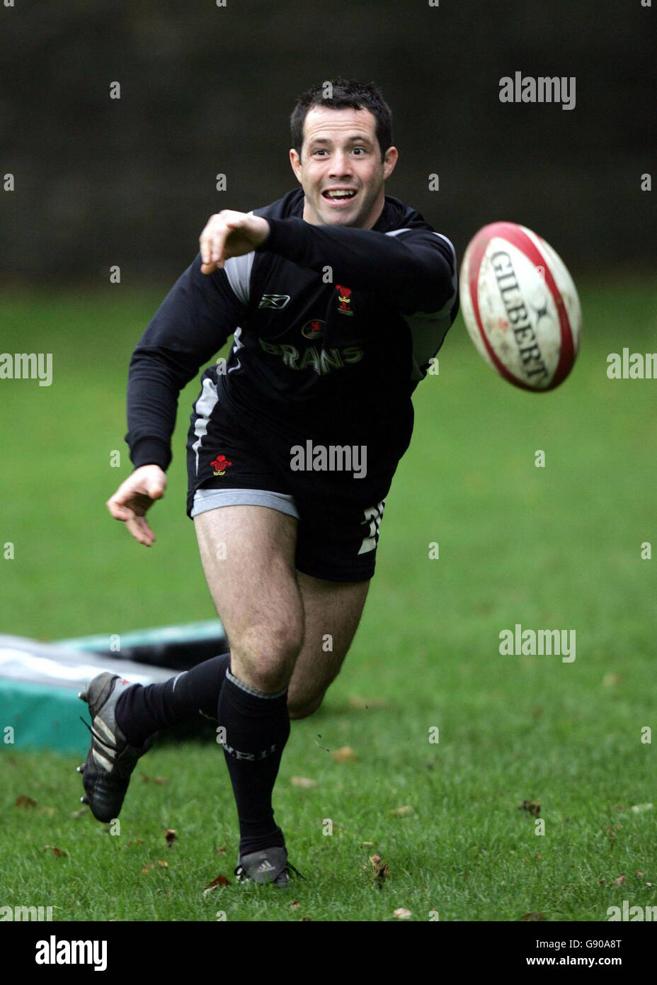 Wales gareth cooper during a training session at sophia gardens hi-res ...