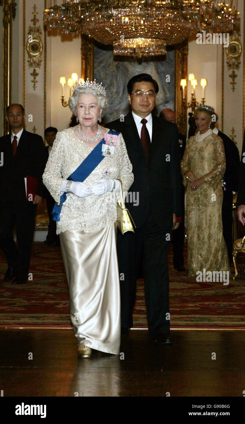 (Left to right:) Britain's Queen Elizabeth II and Chinese President Hu ...