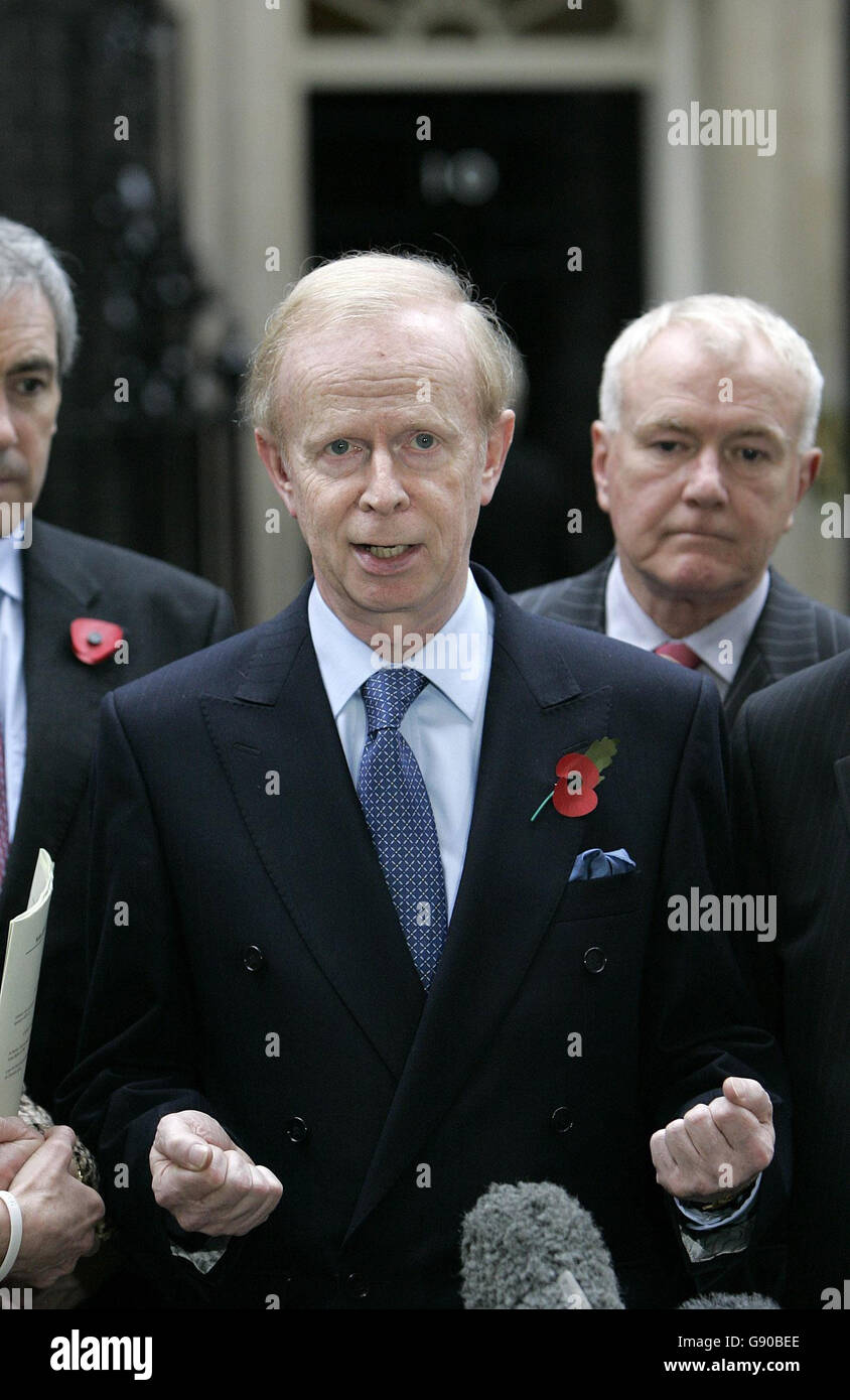 Ulster unionist delegation hi-res stock photography and images - Alamy