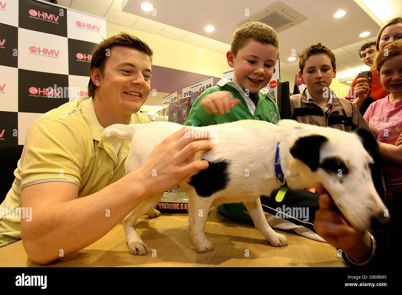Irish Rugby captain Brian O'Driscoll (left) and Jack Murphy, 10, from ...