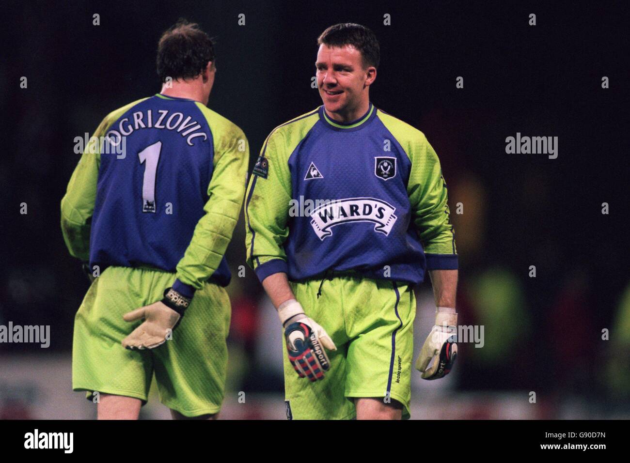 Littlewoods fa cup quarter final hi-res stock photography and images ...