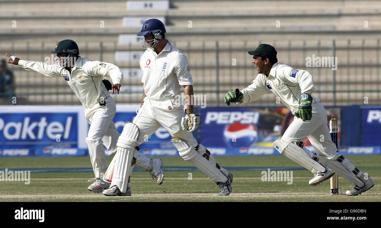 Danish kaneria pakistan hi-res stock photography and images - Alamy