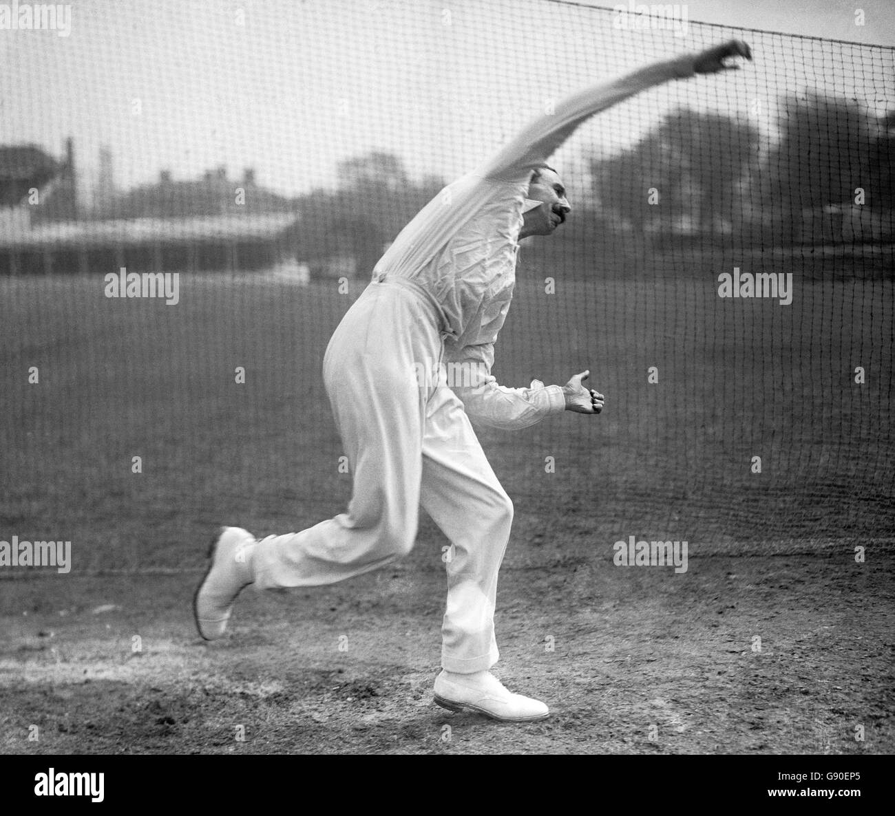 Percy herbert cricket hi-res stock photography and images - Alamy