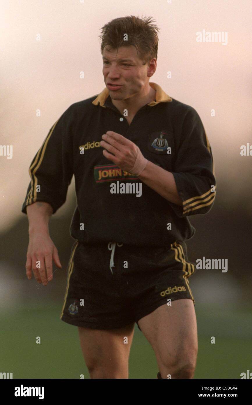 Rugby Union - Allied Dunbar Premiership - Bristol v Newcastle. Rob ...