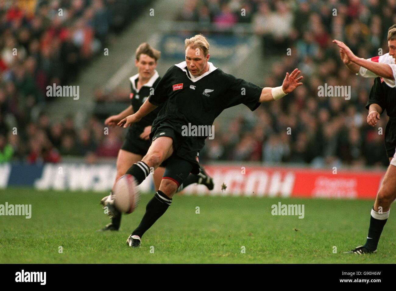 Jeff wilson all black hi-res stock photography and images - Alamy