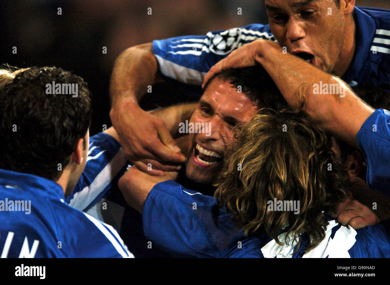 Arena aufschalke kevin kuranyi hi-res stock photography and images - Alamy