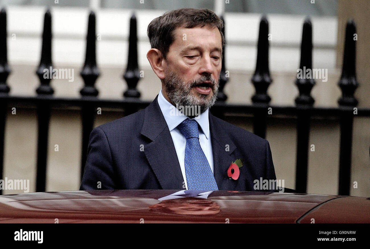 David blunkett leaves work hi-res stock photography and images - Alamy