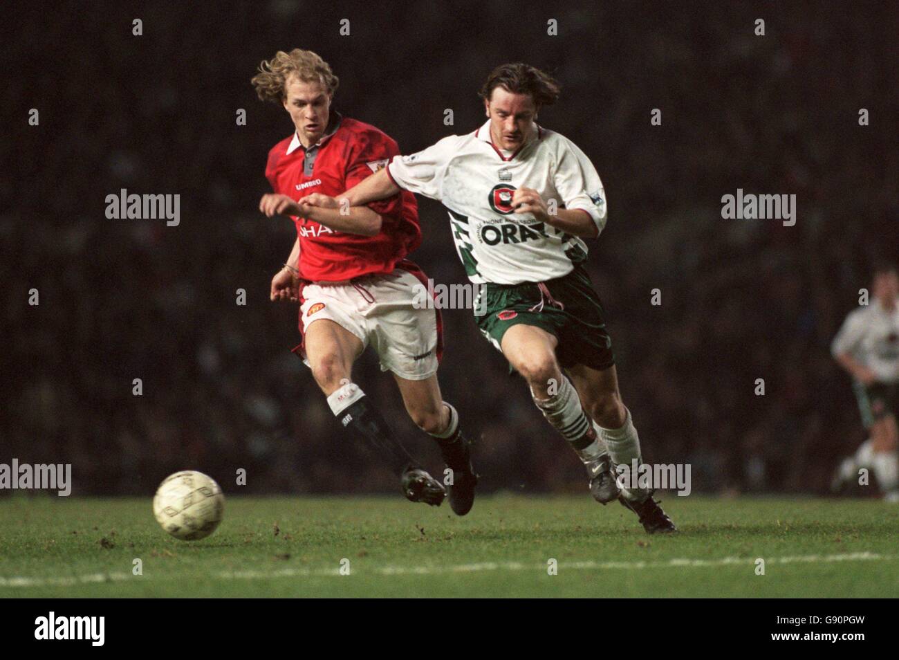 Soccer - Littlewoods FA Cup Fifth Round - Manchester United v Barnsley ...