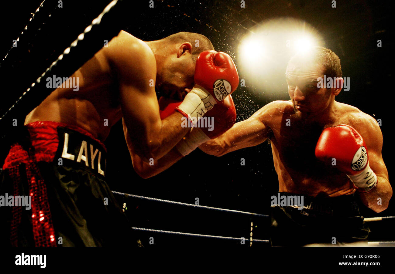 Scotland's Scott Harrison (R) in action against Nadel Hussein during ...