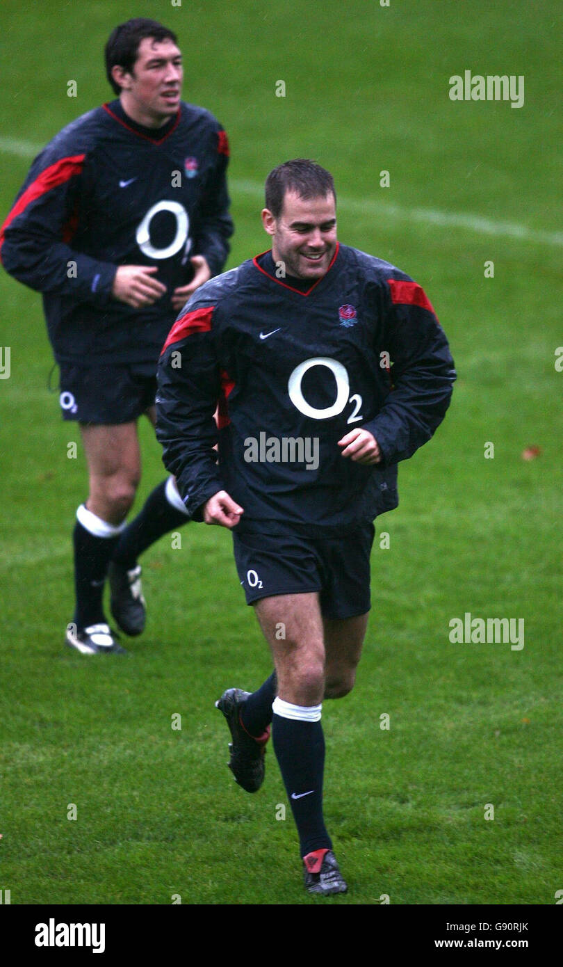 England's Charlie Hodgson (front) and Tom Voyce during a training ...