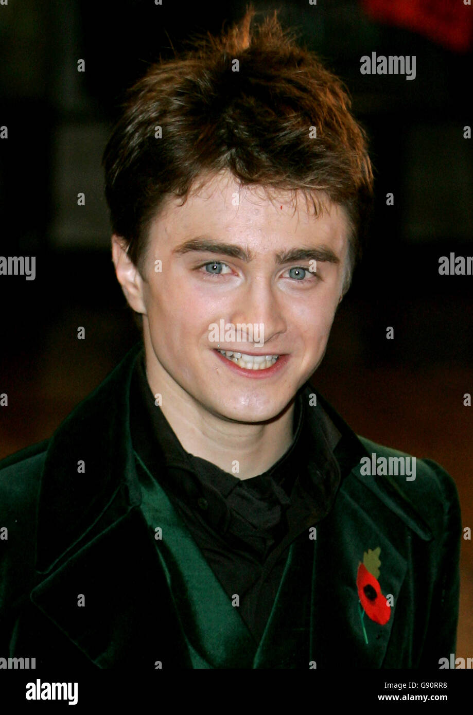 Daniel Radcliffe arrives at the world premiere of the film 'Harry ...