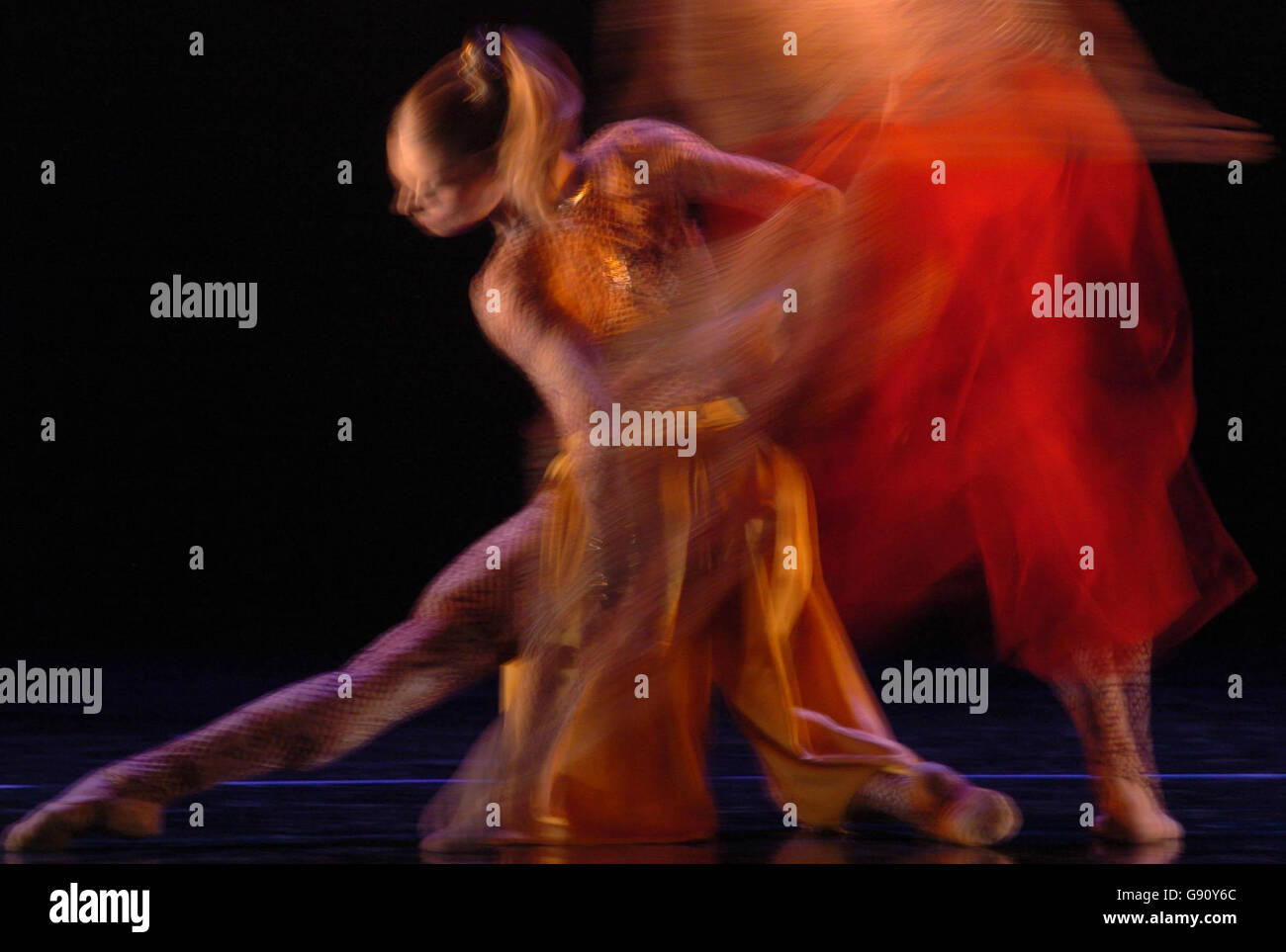 Rambert dance company perform hi-res stock photography and images - Alamy
