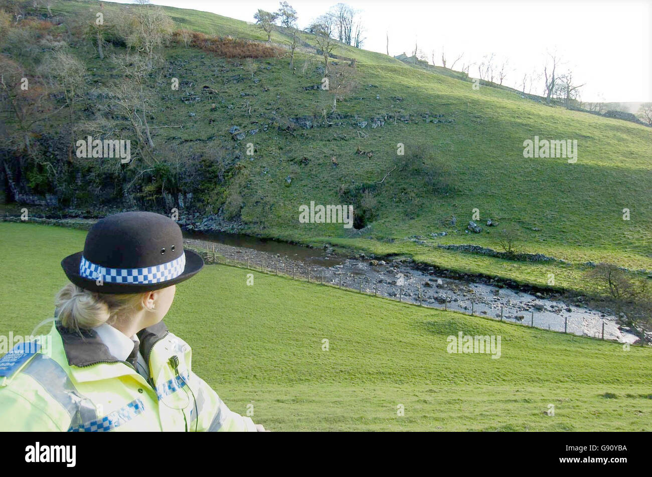 Cave cave cave cave hole hi-res stock photography and images - Alamy