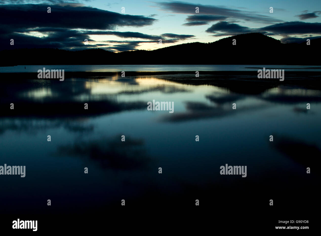Haystack Reservoir dawn, Crooked River National Grassland, Oregon Stock ...