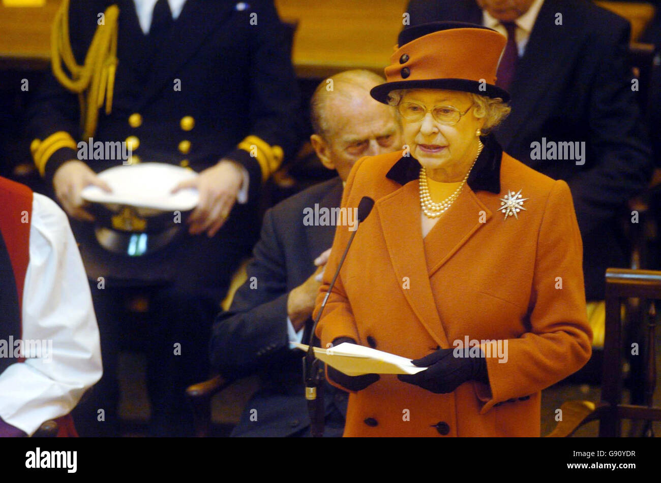 Britain's Queen Elizabeth II delivers a speech at the Inauguration of ...