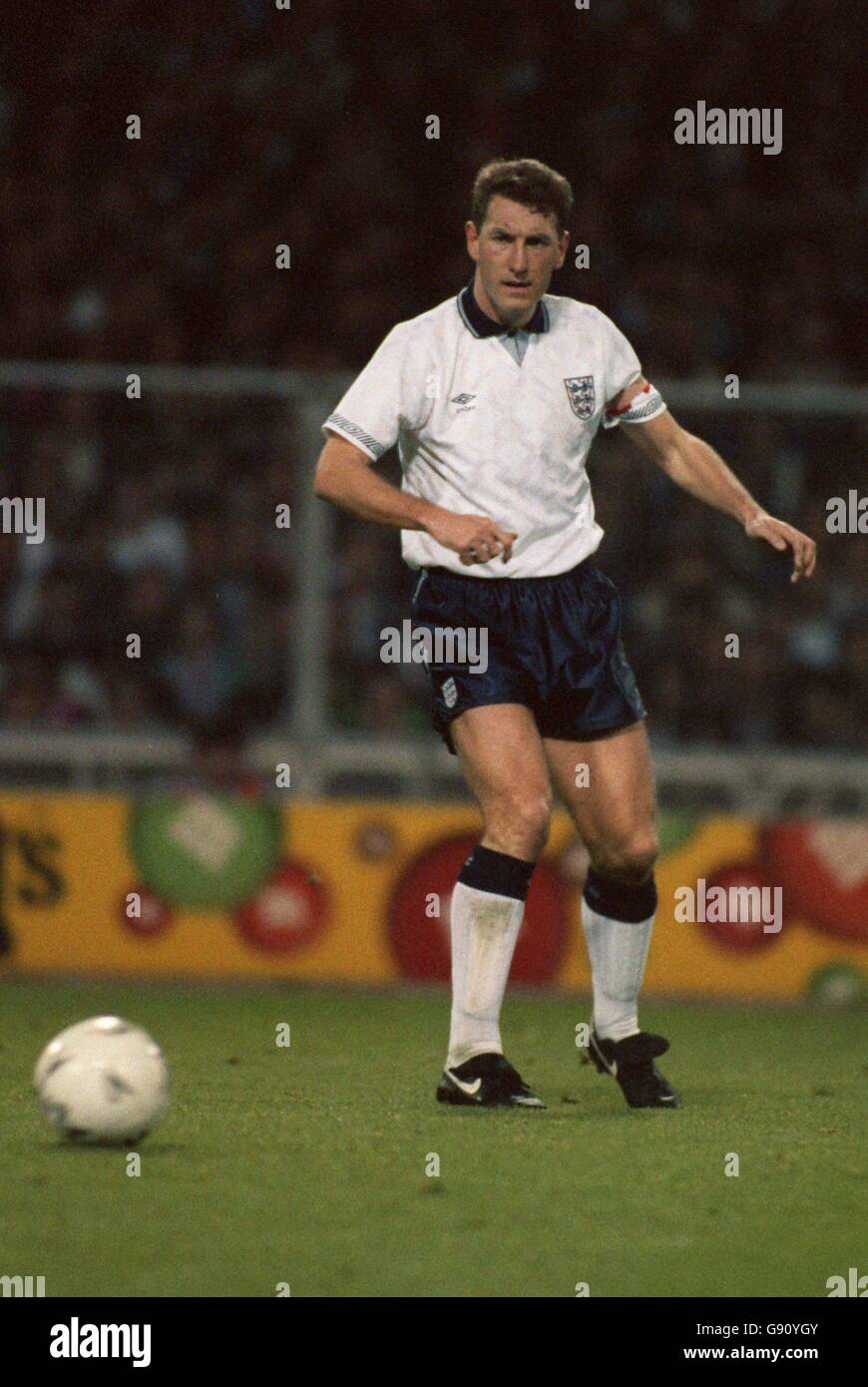 Terry butcher england hi-res stock photography and images - Alamy