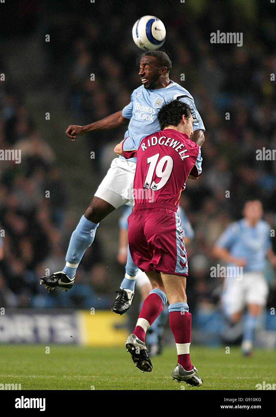 Aston villas liam ridgewell hi-res stock photography and images - Alamy
