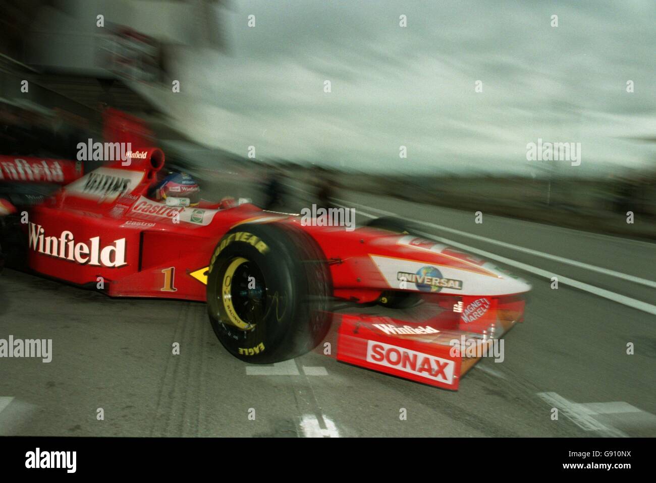 Castrol ms98 f1 10 f1 hi-res stock photography and images - Alamy